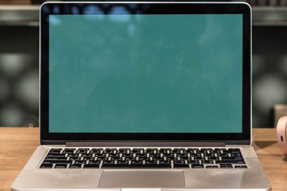 FIX: We can’t sign into your account Windows 10/11 error
