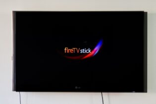Fix: Amazon Fire Stick Stuck on Amazon Logo & Main Reasons