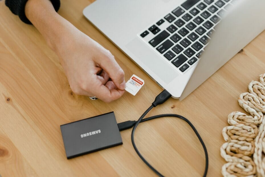 Best internal hard drives for Toshiba laptop [SSD & HDD]