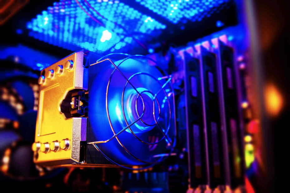 How to Fix CPU Fan Not Spinning: 4 Ways