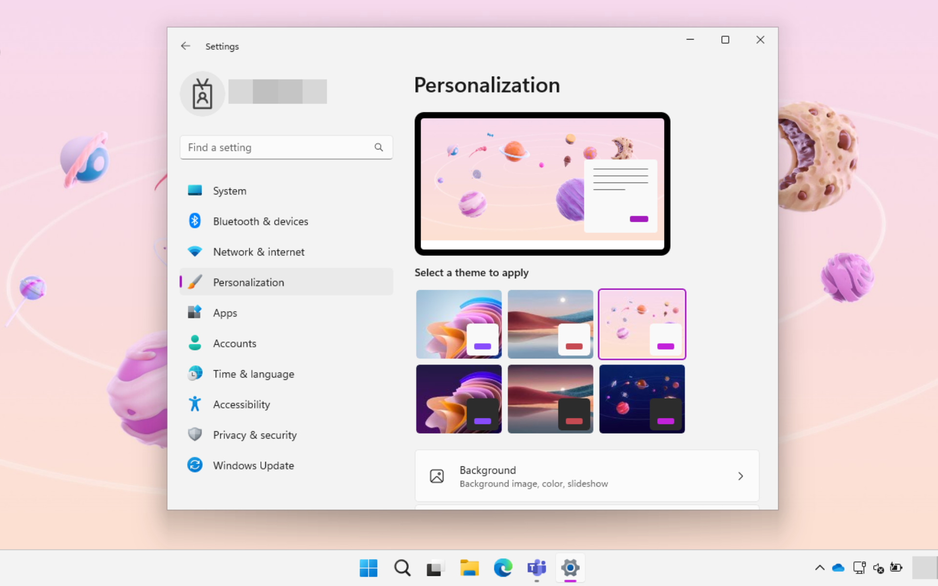 Windows 11 Education Themes: How to Get & Enable