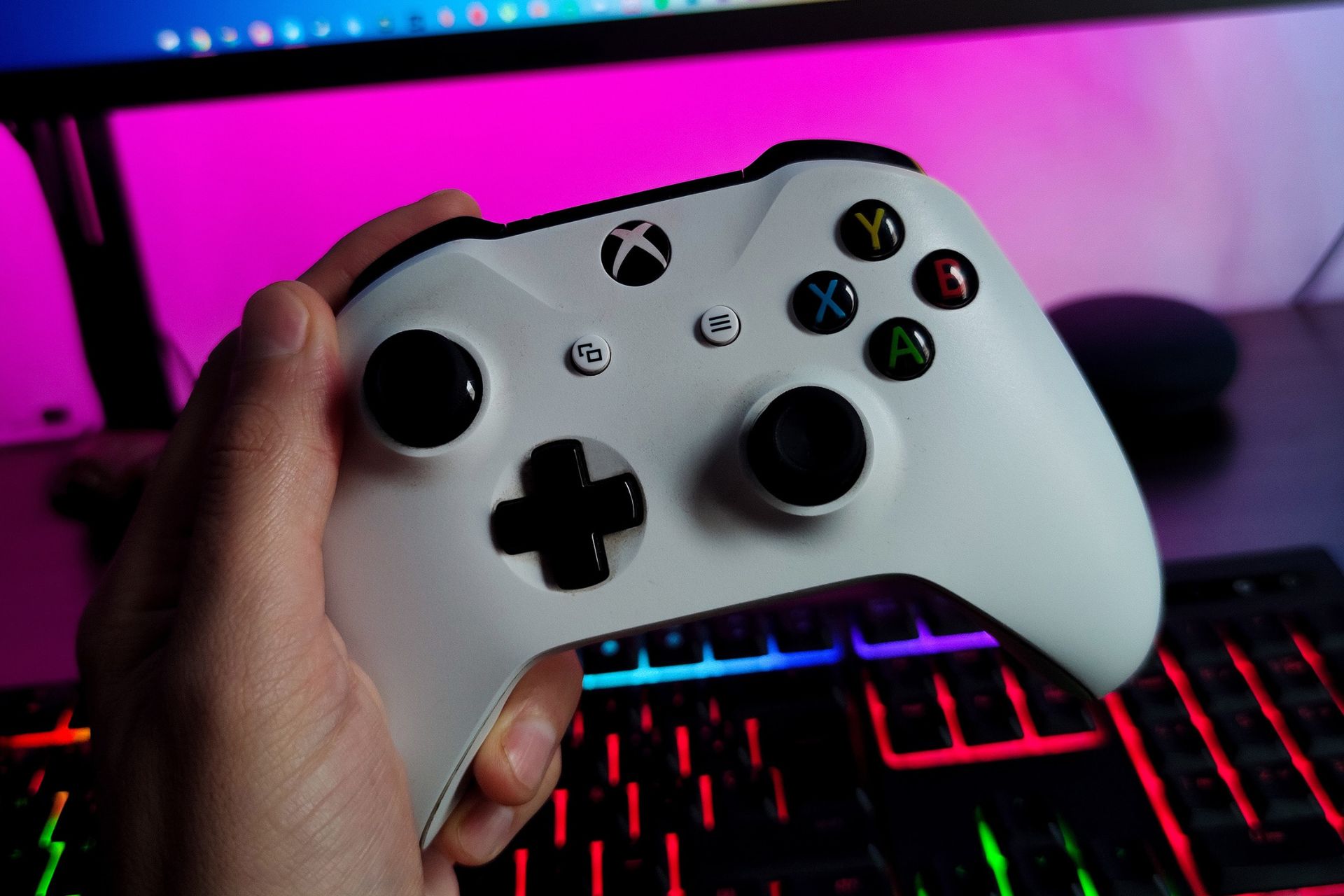 What should the next Xbox controller look like?