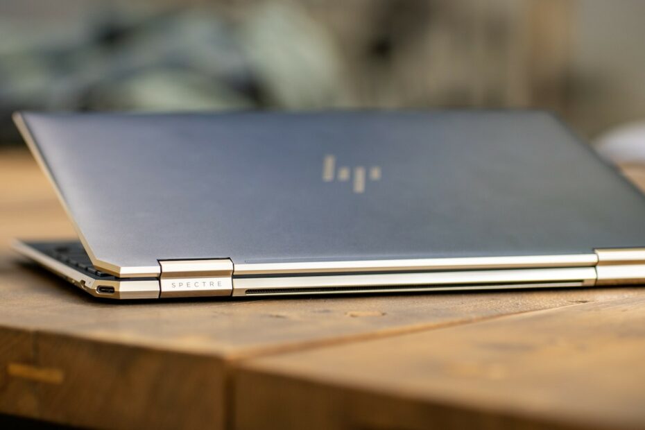 Fix: HP Spectre Goes to Sleep in Full Table Mode on Windows 11
