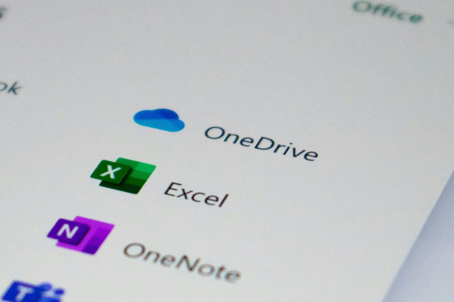 Microsoft is limiting the OneDrive space to Office 365 A1 users to ...