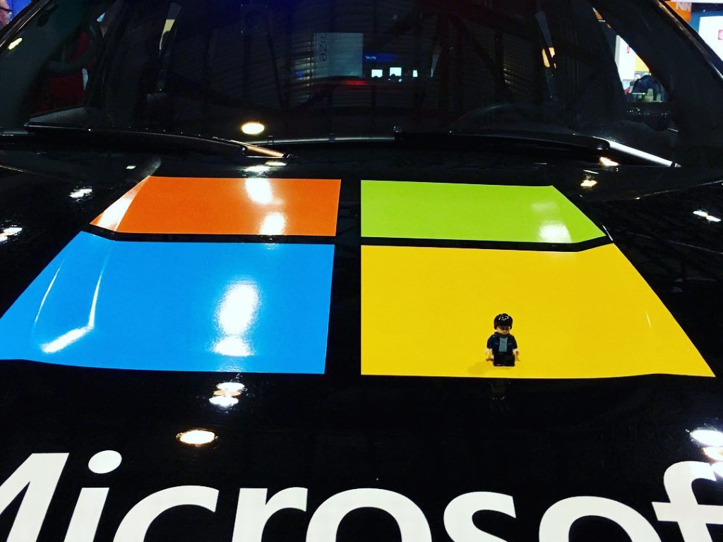 Microsoft news recap: hiring slowing down in 3 core areas, DuckDuckGo ...