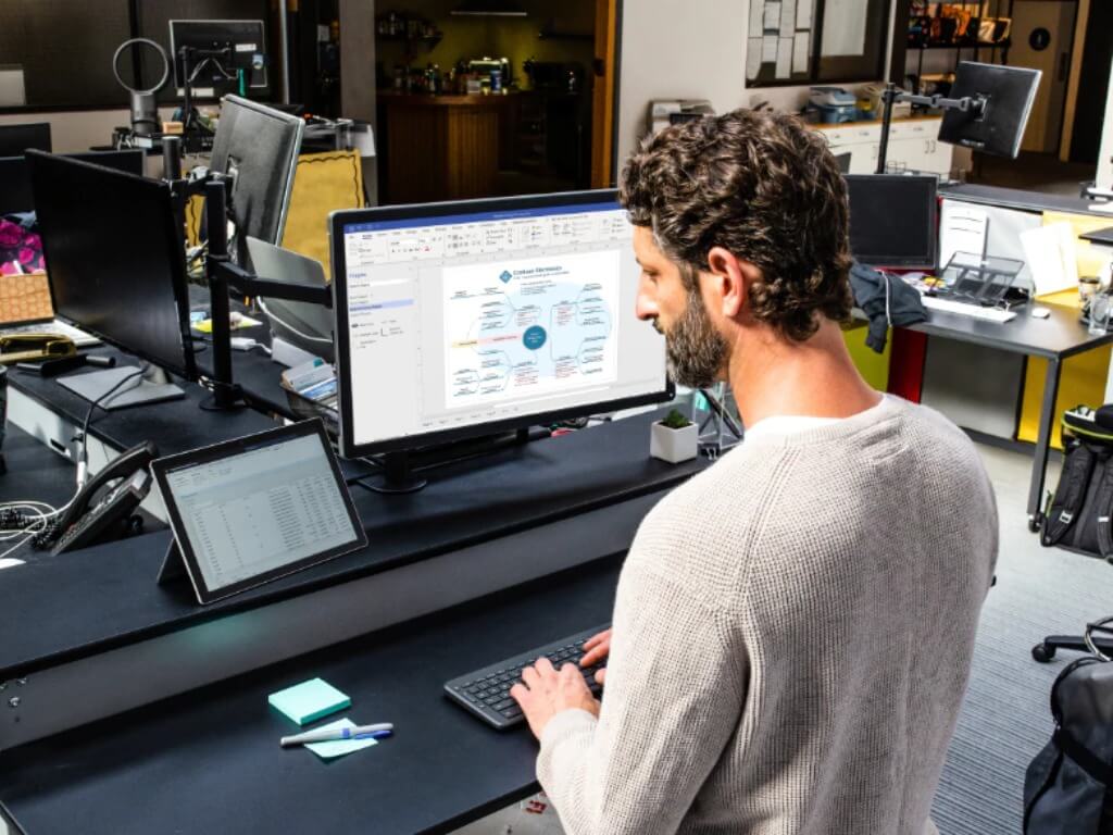 Microsoft is launching new lightweight Visio web app in preview this month