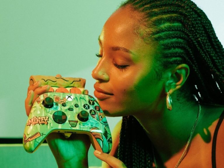 Microsoft creates pizza-scented Xbox controller ahead of TMNT movie ...